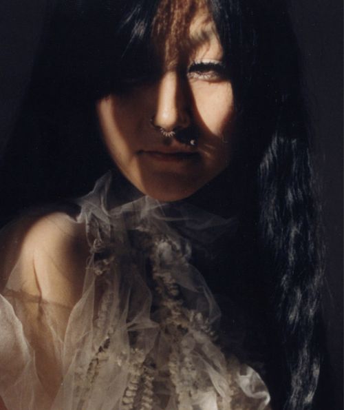 Hinako Omori – Record Club
