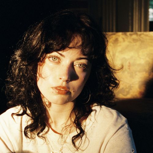 Violet Grohl – Record Club