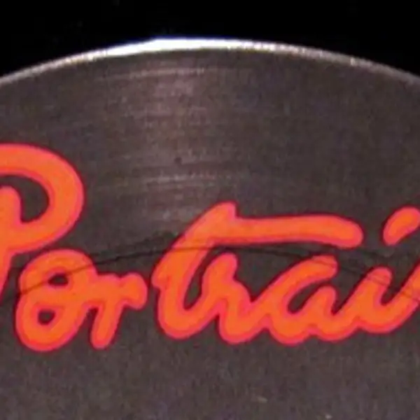 Portrait – Record Club
